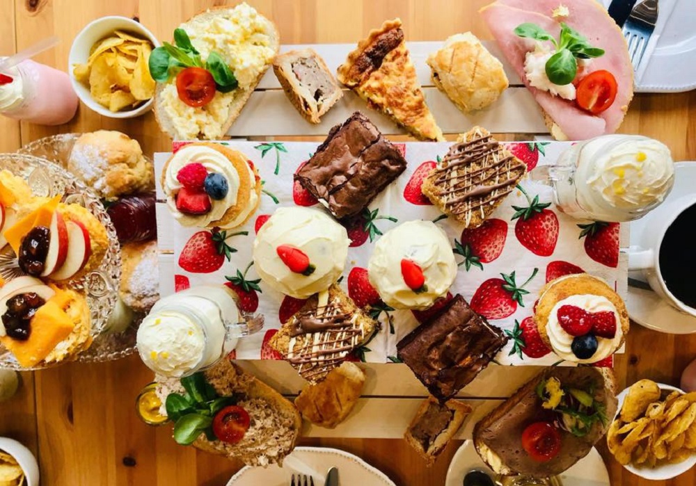 Afternoon Tea – Strawberryhill